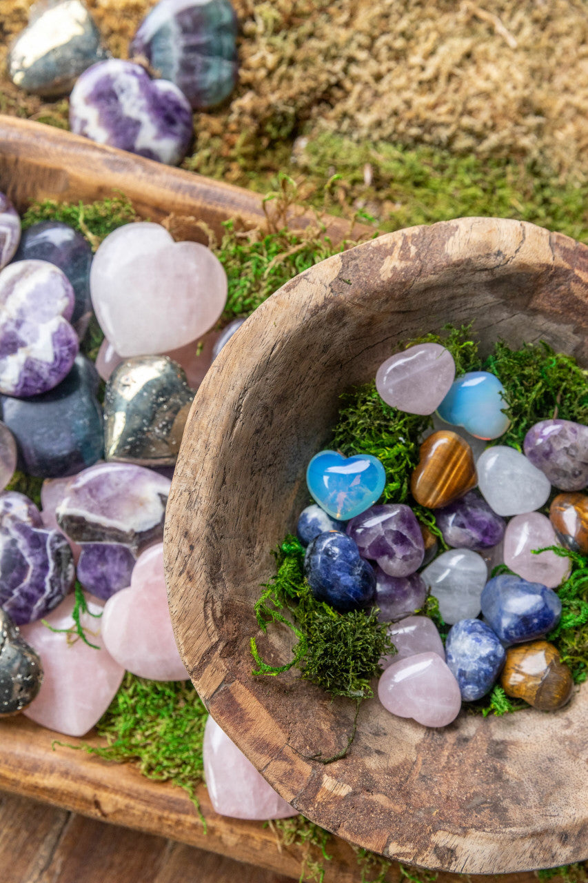 Mini Stone Hearts – Red Orchard