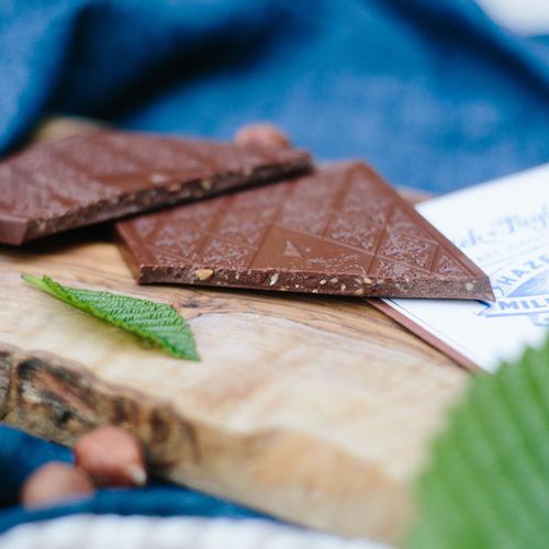 Hazelnut Milk Chocolate Bar – Red Orchard